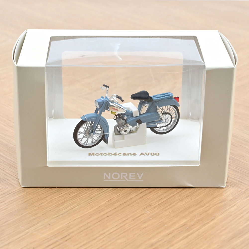 Motobécane AV88 1976 bleu 1/18 NOREV